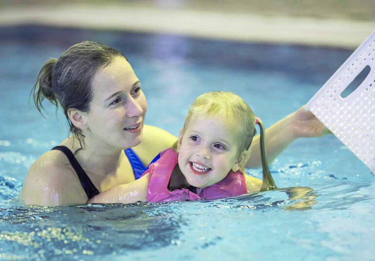 Samen op zwemles vanaf 3,5 jaar – Tropiqua